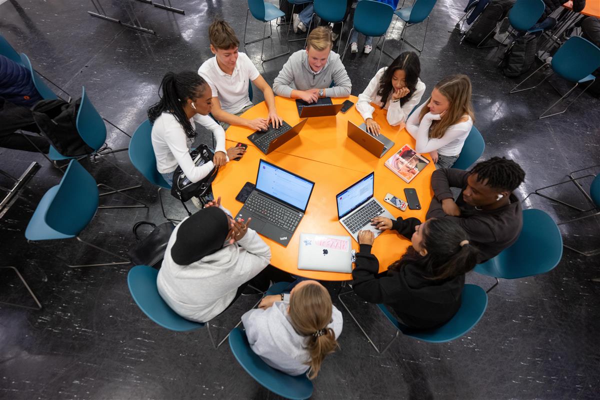 Slik søker du videregående opplæring - St. Hallvard videregående skole